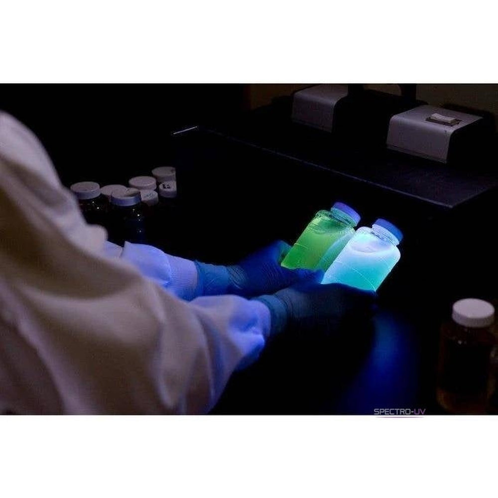 CM Series Fluorescence Analysis Viewing Cabinet CM-10A with ENF-240C UV ...